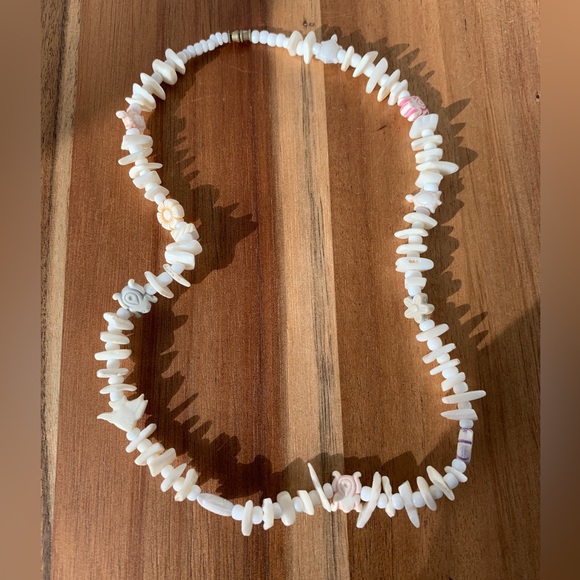 Vintage | Jewelry | Vintage 9s Shell Necklace | Poshmark